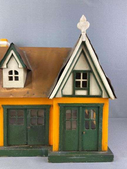 Vintage Wood Architectural Model House - Matthew Bullock Auctioneers