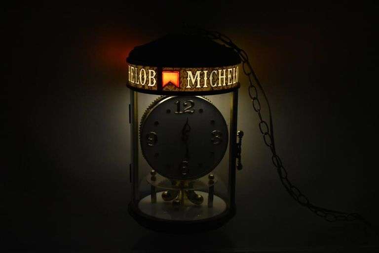 Vintage Michelob Light Up Advertising Rotating Motion Hanging Beer ...