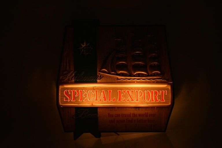 Vintage Special Export Light Up Advertising Beer Sign - Matthew Bullock ...