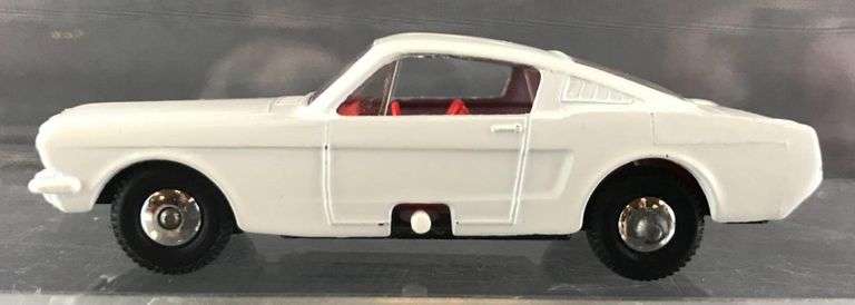 Matchbox No. 8 Mustang die-cast vehicle - Matthew Bullock Auctioneers