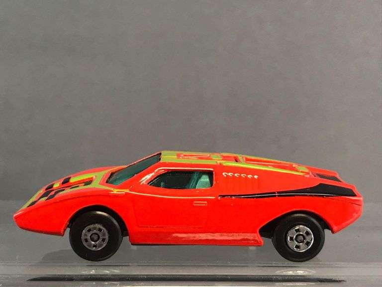 Matchbox Superfast Streakers No. 27 Lamborghini Countach - Matthew ...