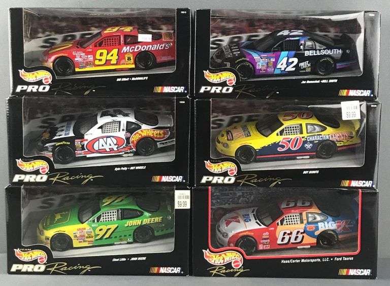 Group of 6 Team Hot Wheels NASCAR Pro Racing die-cast vehicles ...