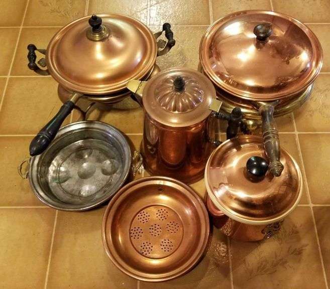 Group of copper items - Matthew Bullock Auctioneers