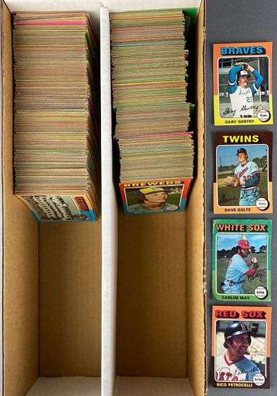 Group of 1975 Topps Commons Baseball Trading Cards - Matthew Bullock ...