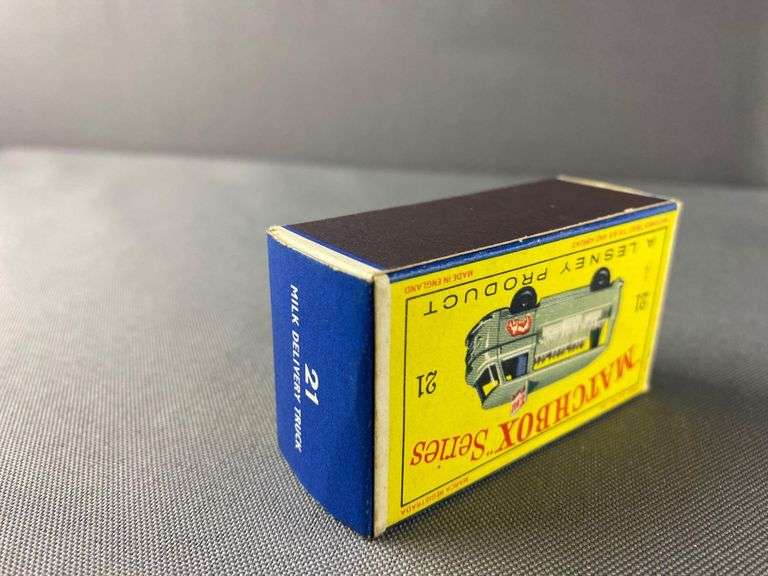 Matchbox No. 21 Commer Bottle Float/Milk Delivery Truck - Matthew ...