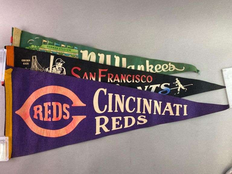 Group of 3 Felt Pennants - Matthew Bullock Auctioneers