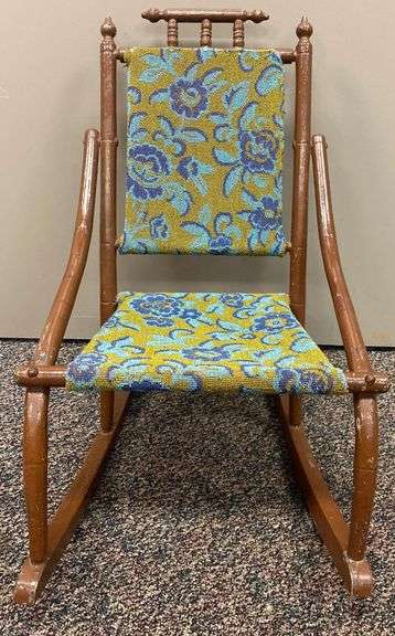 Victorian Child size rocking chair - Matthew Bullock Auctioneers