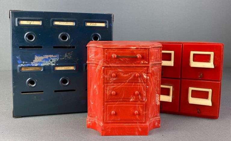 Group of 3 Miscellaneous Coin Banks - Matthew Bullock Auctioneers