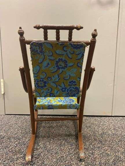Victorian Child size rocking chair - Matthew Bullock Auctioneers