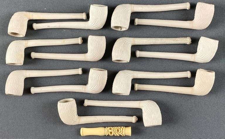 Group of 14 Clay Pipes and Bone Cigarette Holder - Matthew Bullock ...