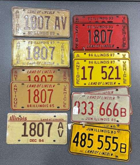 Group of 15 1980/1990s Illinois License Plates - Matthew Bullock ...