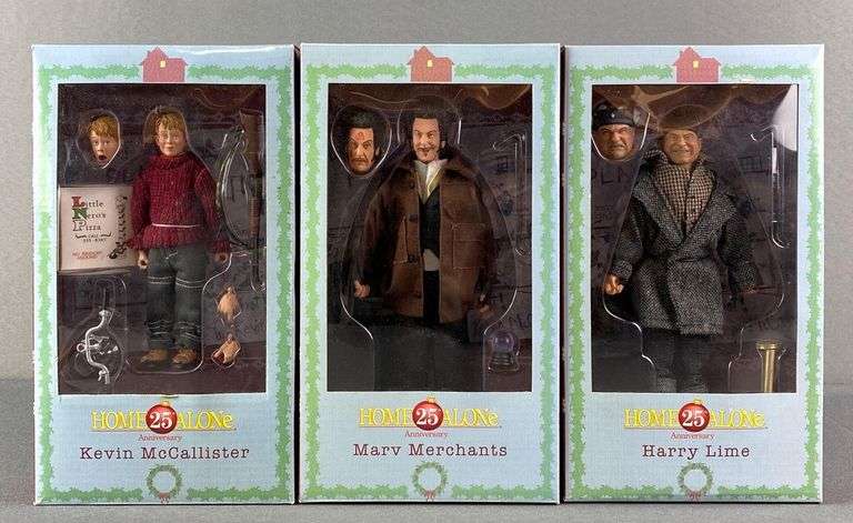 Group of 3 NECA Home Alone 25th Anniversary Action Figures - Matthew ...