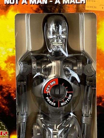 Toy Island Terminator 2 Endoskeleton Action Figure - Matthew Bullock ...
