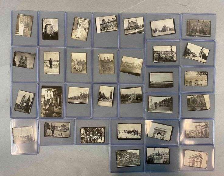 Group of 32 WW1 Snapshot Photos - Matthew Bullock Auctioneers