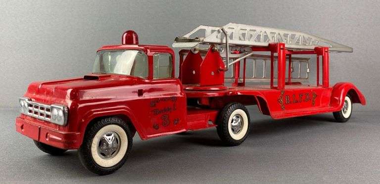 Buddy L No. 3 Pressed Steel Fire Truck - Matthew Bullock Auctioneers