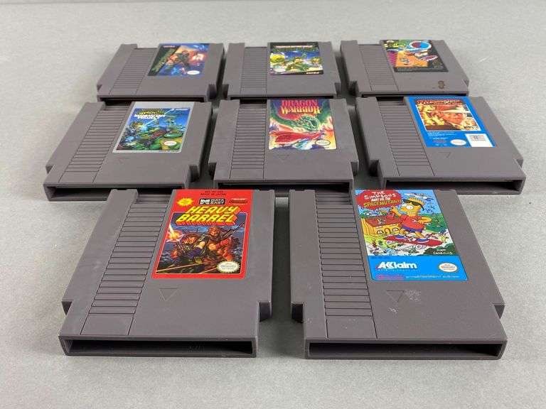 Group of 8 Nintendo NES Game Cartridges - Matthew Bullock Auctioneers