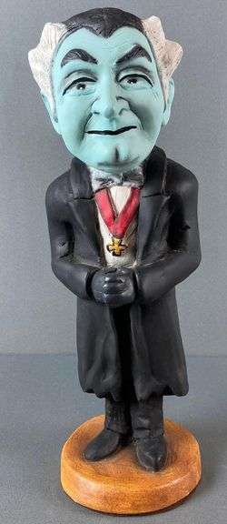 Esco The Munsters Grandpa Chalkware Statue - Matthew Bullock Auctioneers