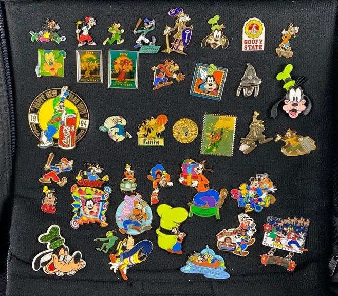 Group of 30+ Disney Goofy Pins - Matthew Bullock Auctioneers