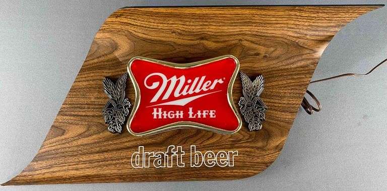 Miller High Life Light up Advertising Sign - Matthew Bullock Auctioneers
