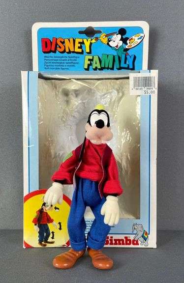 Vintage Simba Disney Family Goofy Posable Figurine - Matthew Bullock ...