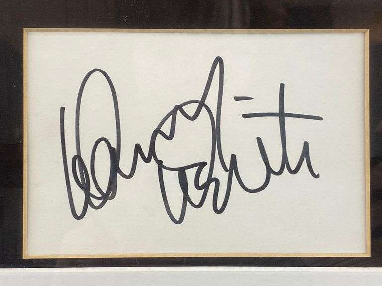 Danny Devito Cut Signature with Photograph - Matthew Bullock Auctioneers