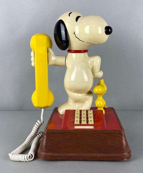 ATC Peanuts The Snoopy and Woodstock Telephone - Matthew Bullock ...