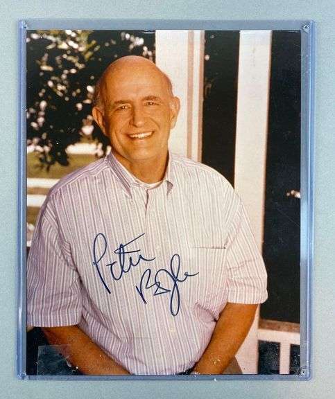 Peter Boyle Signed Photograph - Matthew Bullock Auctioneers