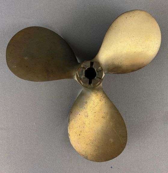 Vintage Brass Boat Propeller - Matthew Bullock Auctioneers