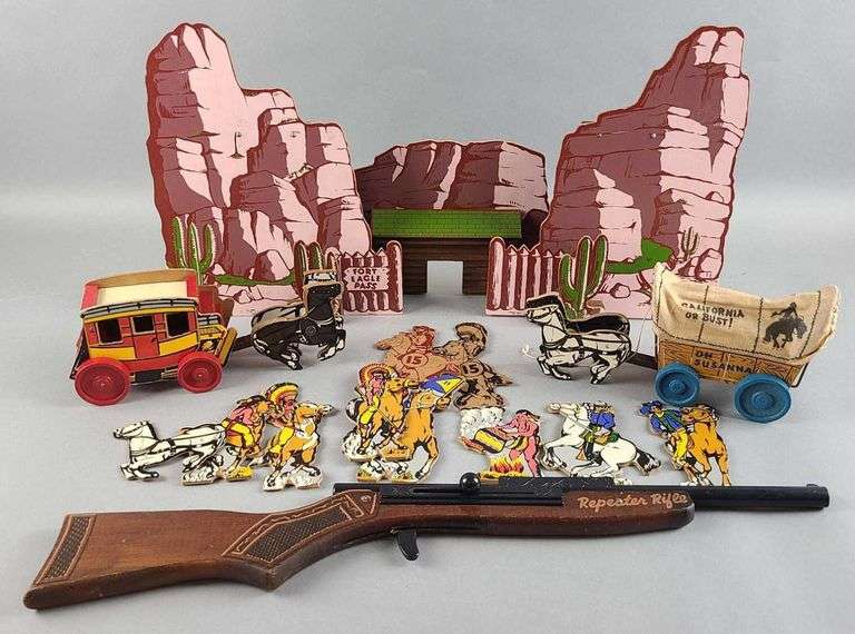 Vintage Keystone Western Target Set - Matthew Bullock Auctioneers