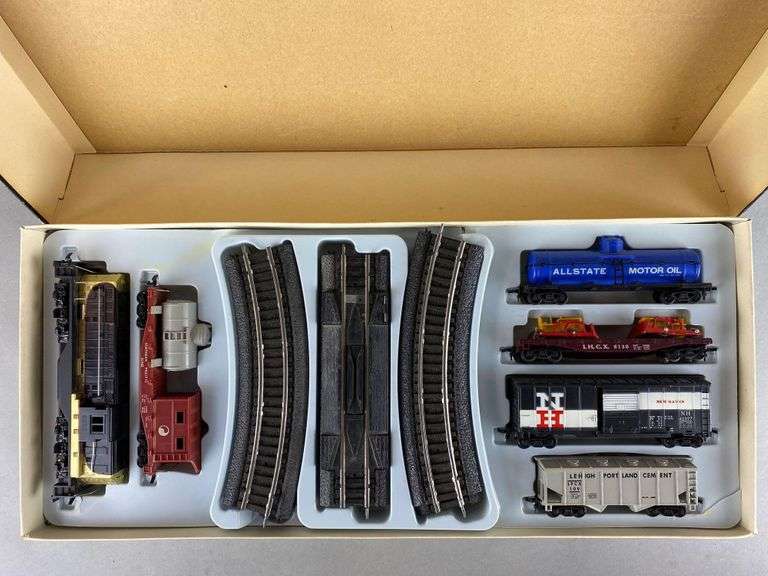 Allstate HO Gauge Electric Train Set - Matthew Bullock Auctioneers