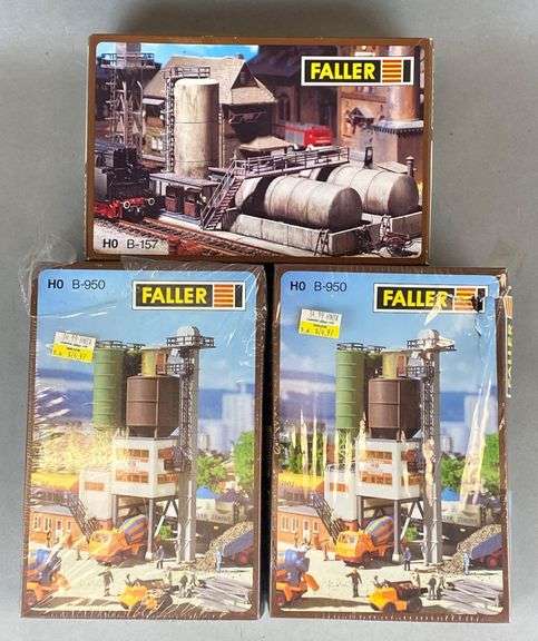 Group of 3 Faller HO-Scale Model Kits - Matthew Bullock Auctioneers