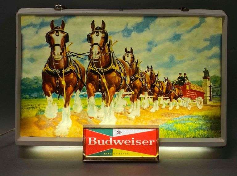 Vintage Budweiser Beer Light Up Advertising Sign - Matthew Bullock ...