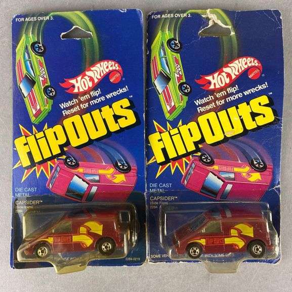 Group of 2 Hot Wheels Flip Outs Capsider die-cast vehicles - Matthew ...