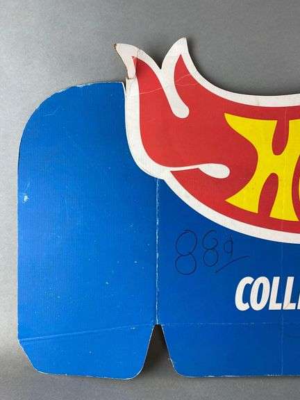 Hot Wheels cardboard Store Display Topper - Matthew Bullock Auctioneers