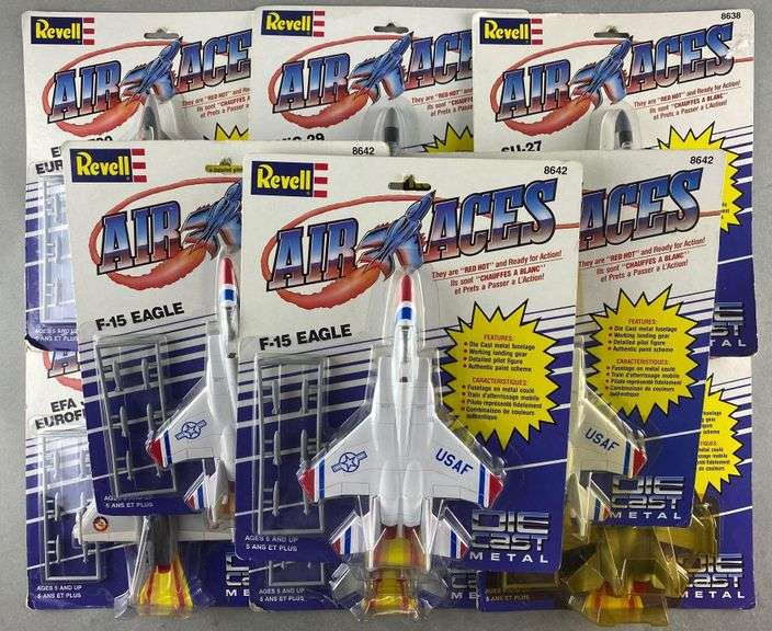 Group of 9 Revell Air Aces die-cast airplanes - Matthew Bullock Auctioneers
