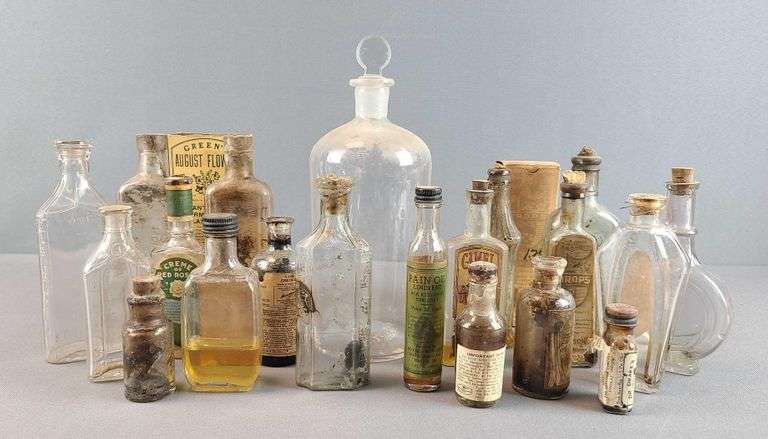Group of Medicine bottles and more - Matthew Bullock Auctioneers