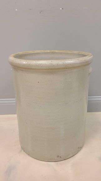 15 Gallon Monmouth Pottery Stoneware Crock - Matthew Bullock Auctioneers