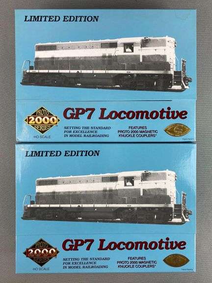 2 Proto 2000 Series HO Scale Diesel GP7 Locomotives - Matthew Bullock Auctioneers
