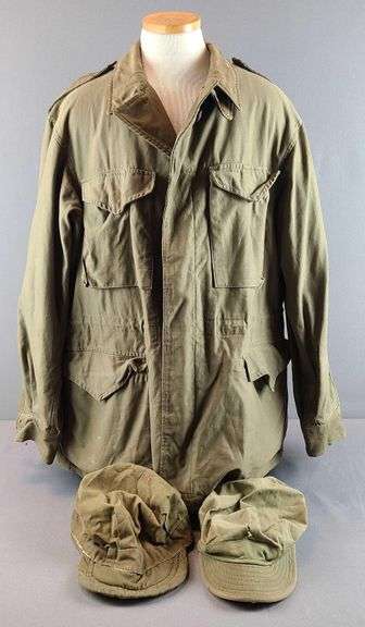 WW2 US Army Field Jacket and caps - Matthew Bullock Auctioneers