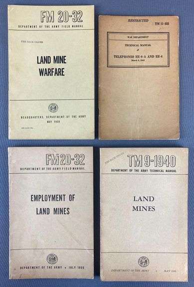 Group of 4 US Military Technical Manuals - Matthew Bullock Auctioneers