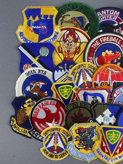 Group of 25 US Air Force Patches - Matthew Bullock Auctioneers