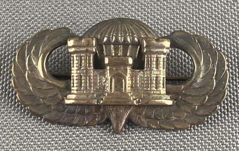 WW2 Airborne Engineer Wings Pin - Matthew Bullock Auctioneers