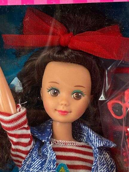 Group of 2 Mattel Teen Time Fashion Dolls - Matthew Bullock Auctioneers