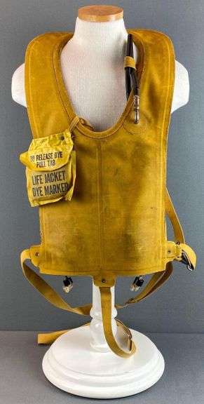 WW2 Mae West Life Preserver - Matthew Bullock Auctioneers
