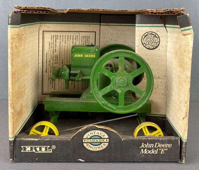 ERTL Die Cast John Deere Model E Engine - Matthew Bullock Auctioneers