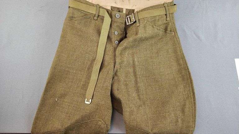 WW1 US Army Enlisted Sergeant Uniform - Matthew Bullock Auctioneers