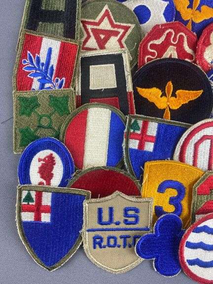 Group of 45+ WW2 US Army Patches - Matthew Bullock Auctioneers