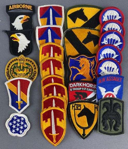Group of 25 US Military Vietnam Era Patches - Matthew Bullock Auctioneers