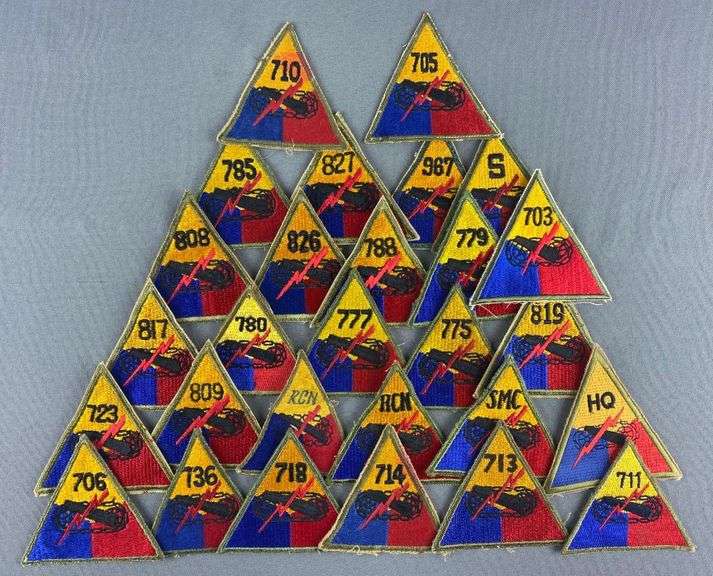 Group of 28 US Military Armor Patches - Matthew Bullock Auctioneers