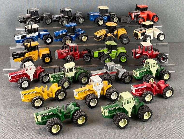 Group of Die Cast Tractors - Matthew Bullock Auctioneers